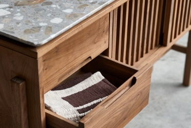 Tikamoon - Solid wood furniture specialist